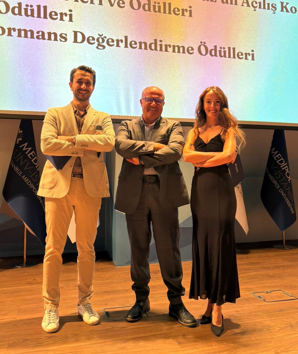 Year-End Appraisal Award Ceremony at the Foreign Languages General ...